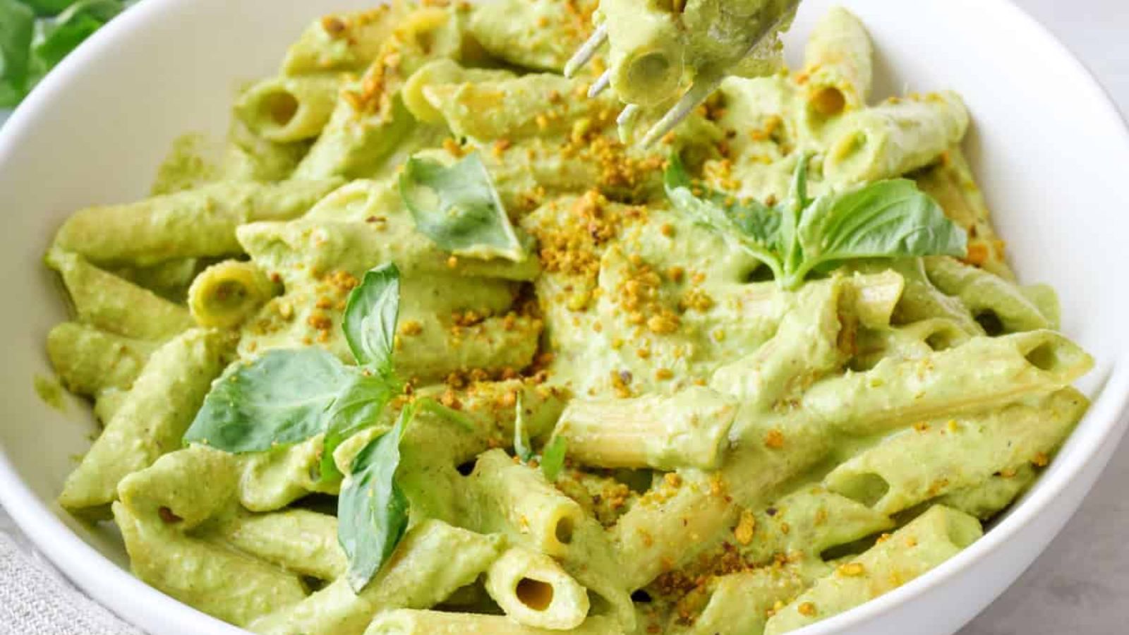 12 Non-Tomato Pasta Recipes That'll Shake Up Your Dinner Routine