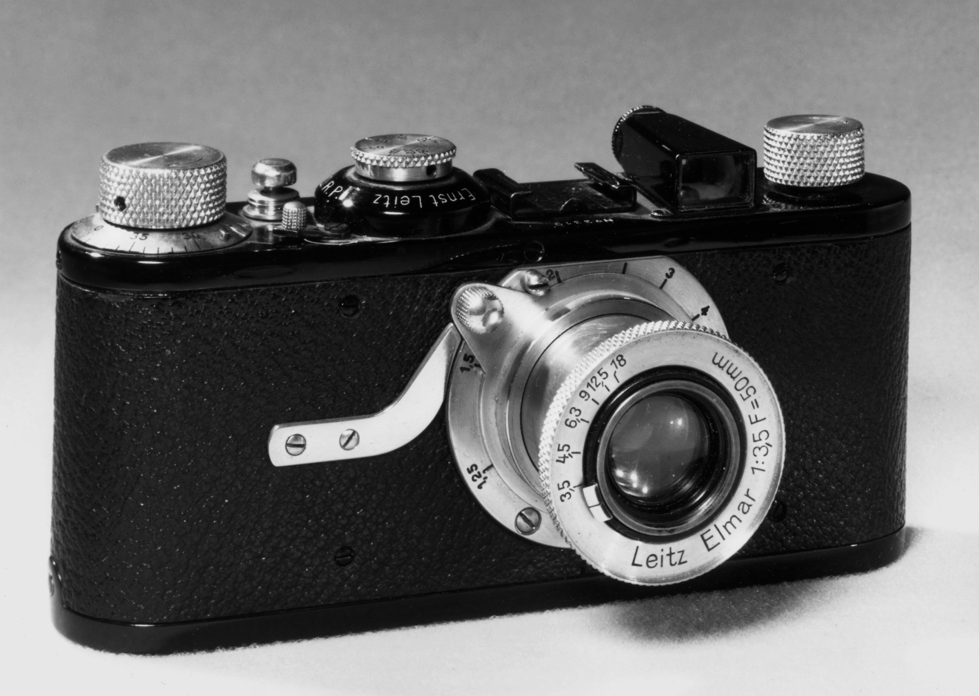 How the man behind Leica saved many Jews during WWII