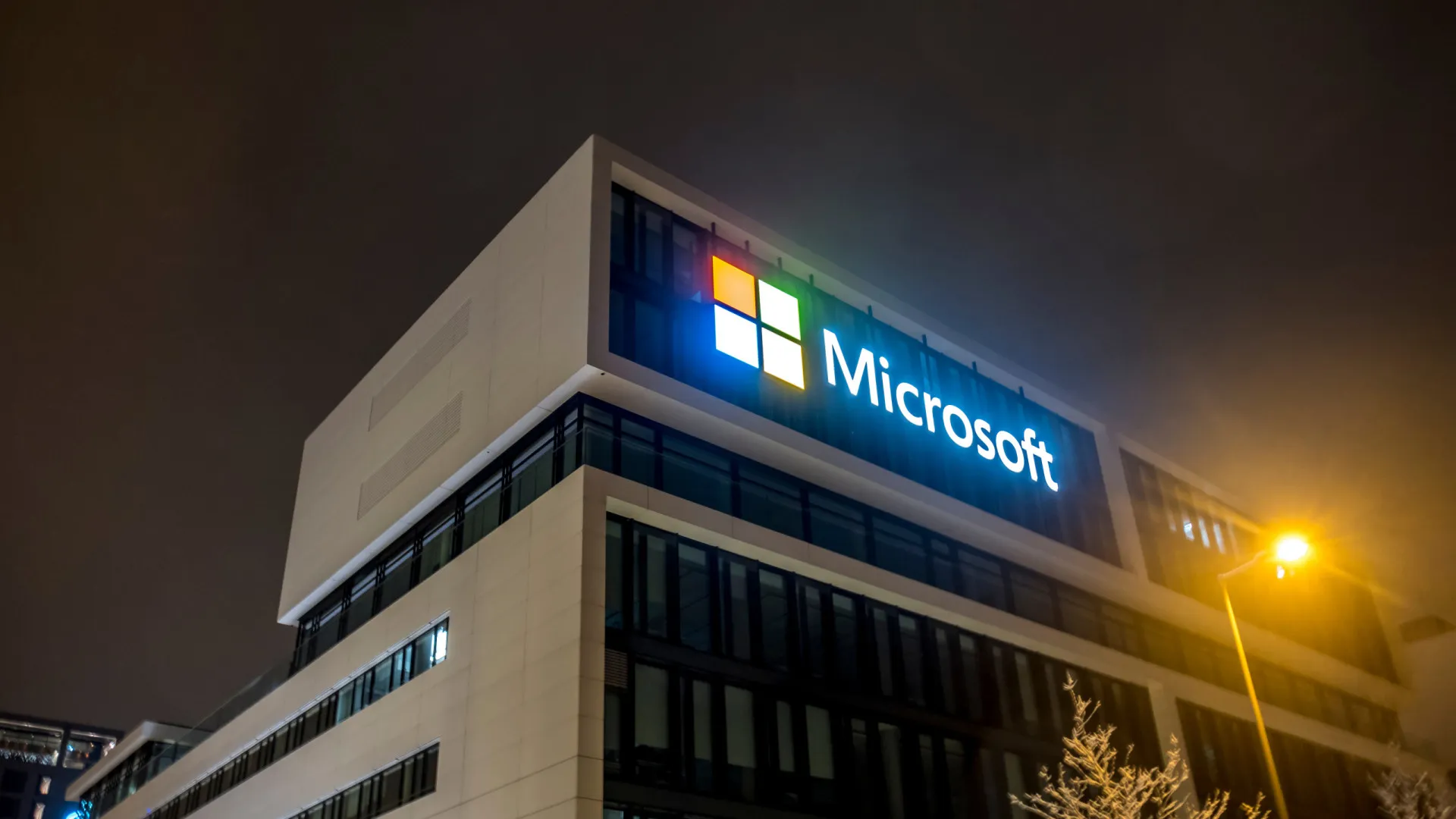 Microsoft anuncia demissão de 6 mil funcionários em todo o mundo