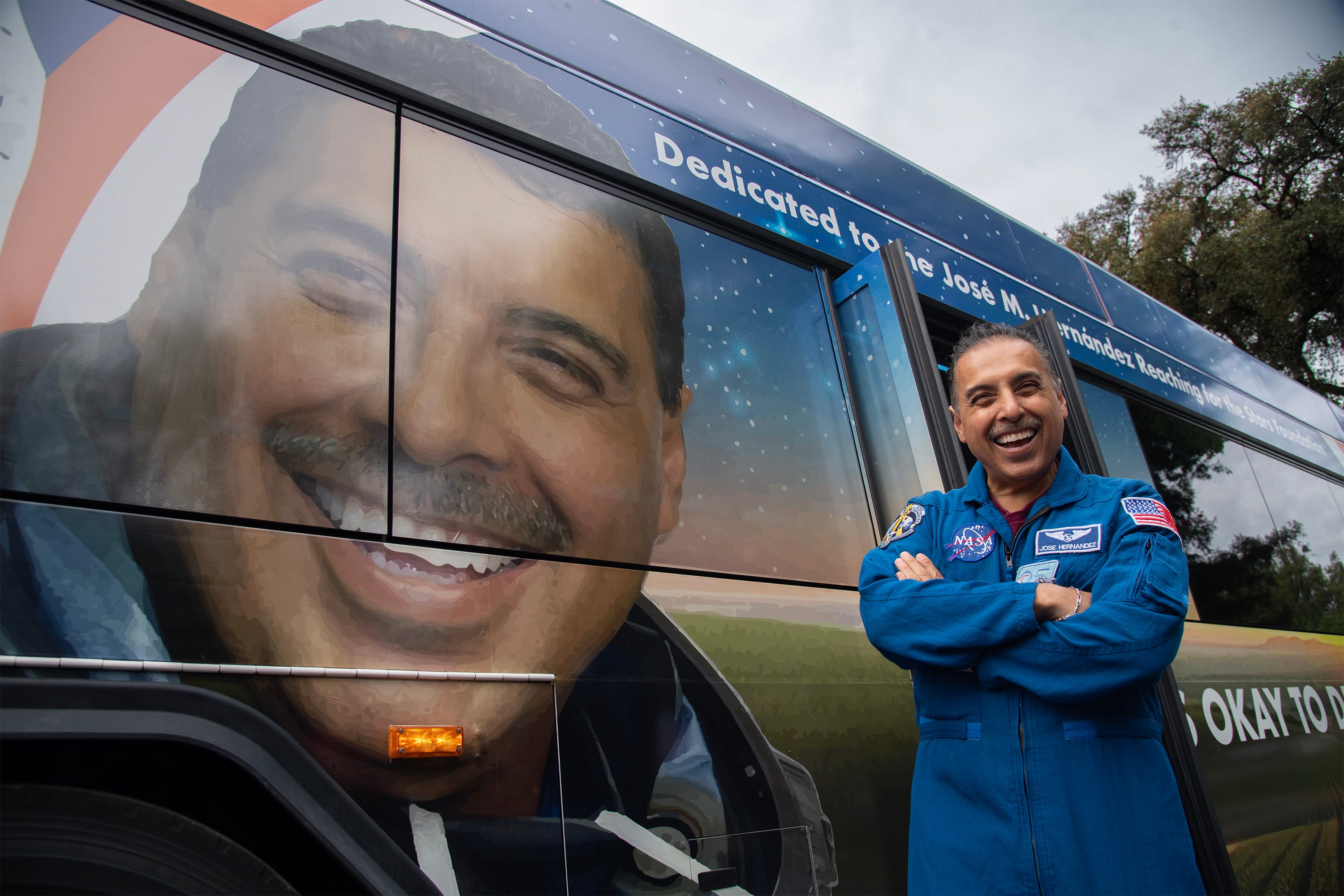 ‘It’s OK to dream big’: RTD unveils bus wrap honoring former NASA ...
