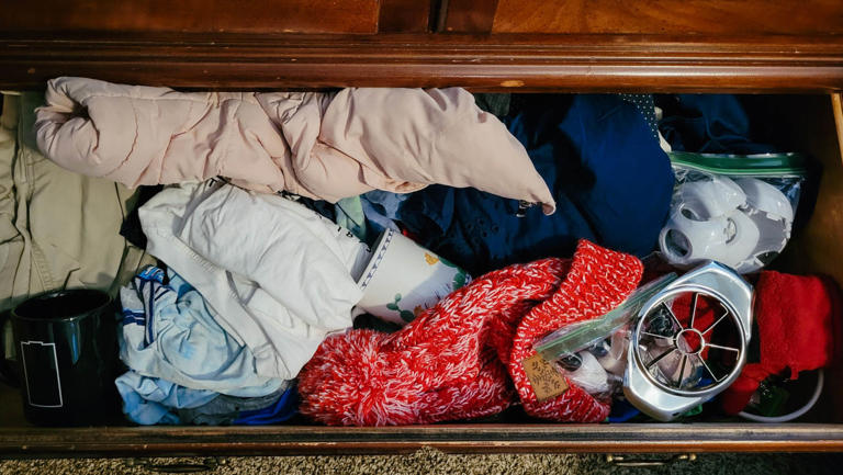 Secret Purges, Tense Standoffs: The War Over Household Clutter
