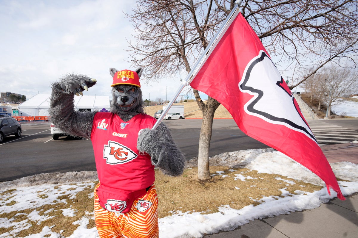 Chiefs superfan handed 32-year sentence after robbing banks to finance ...