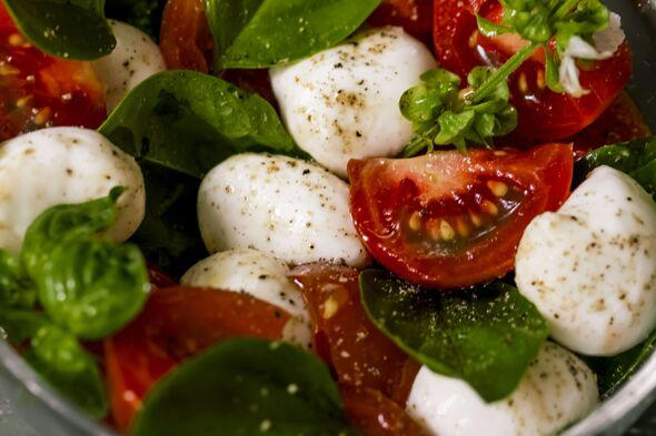 Basil growth can be boosted by simple kitchen leftover hack