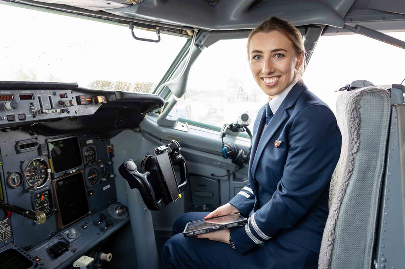 Jet2 launches its first fully-funded pilot training programme