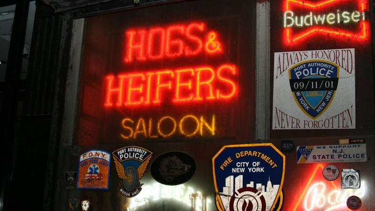 Popular Downtown Las Vegas bar facing potential closure, searching for ...