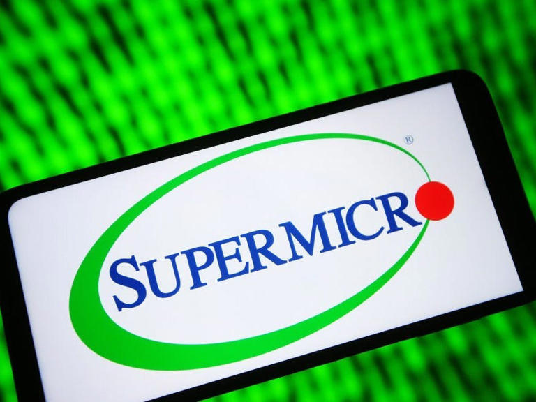 Super Micro Computer extends 2-day rally to 35% after bullish analyst ...
