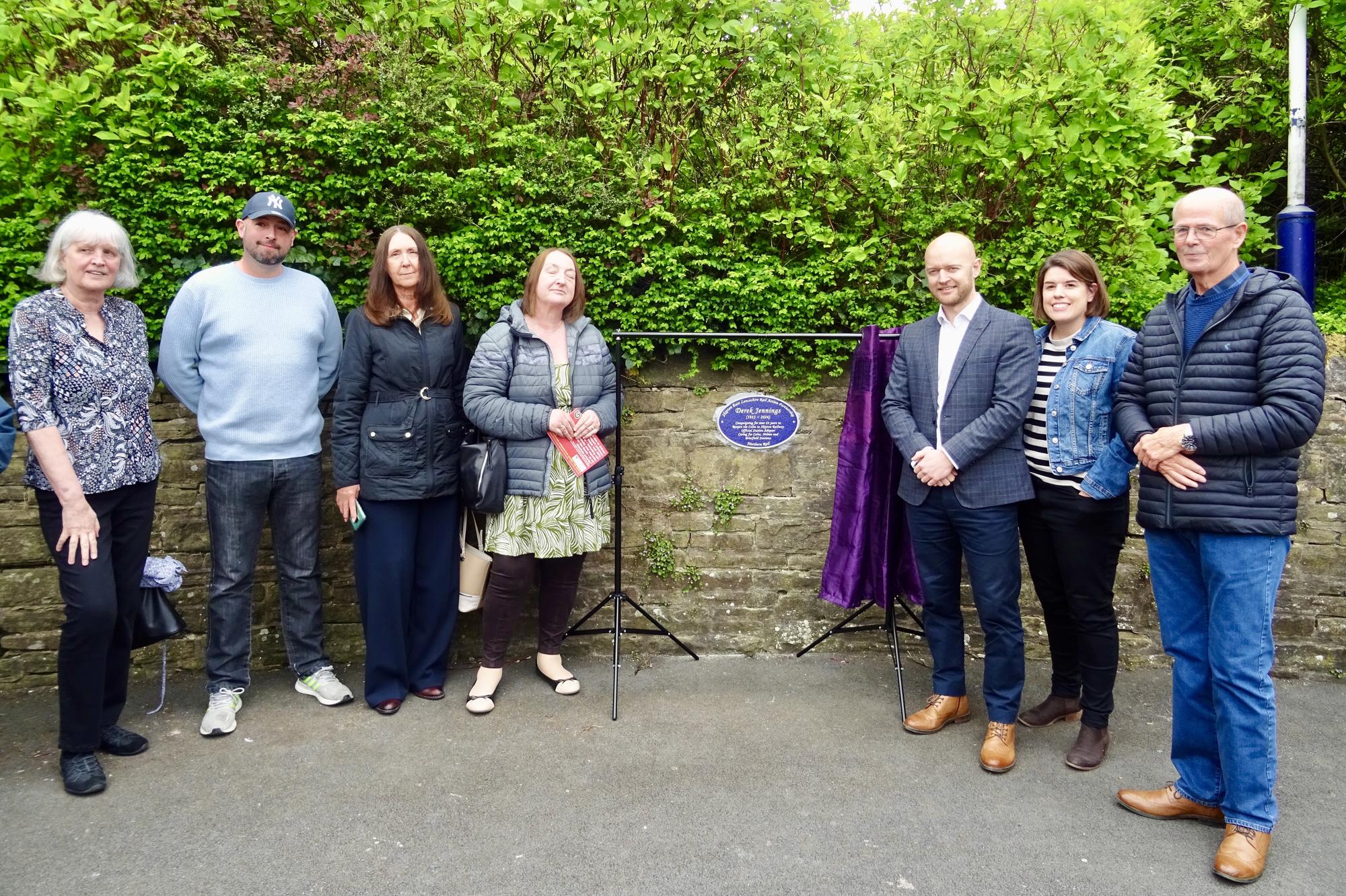 SELRAP unveil plaque in memory of rail campaigner Derek Jennings