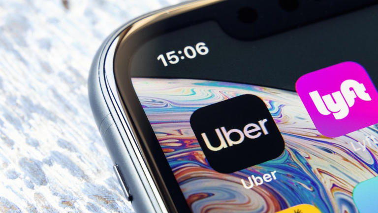 Lyft joins Uber in request for Colorado governor to veto rideshare bill