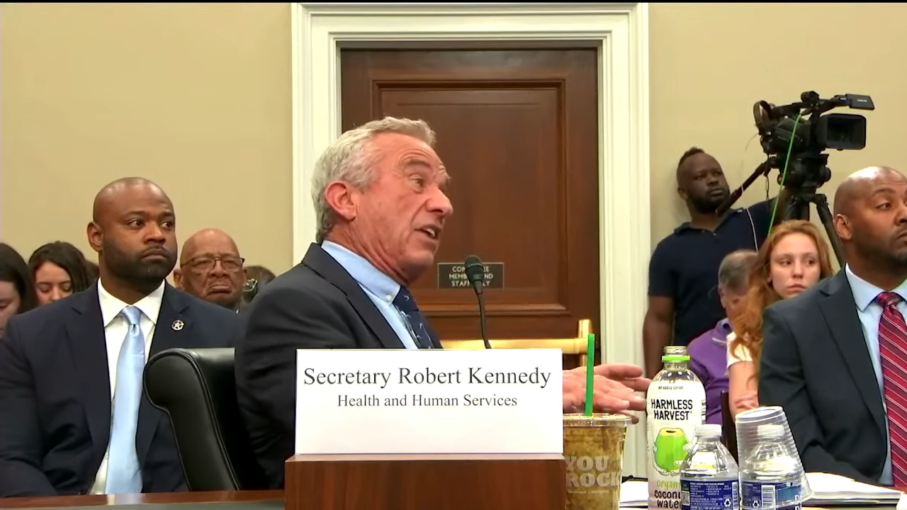 'A Democratic Talking Point!': RFK Jr. Gets Into Shouting Match With ...