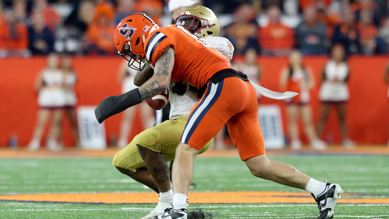 ‘Ultra Versatile’ UDFA Linebacker Could Crack Cowboys’ 53-Man Roster