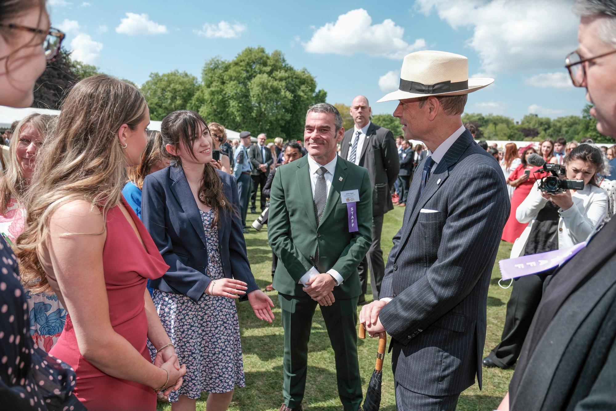 Teen from Warwick recognised for her kindness in personal exchange with ...