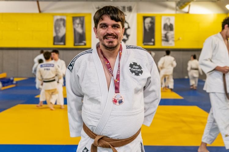 Para-judo. Encore médaillé, Martin Rousseau est devenu la mascotte du ...