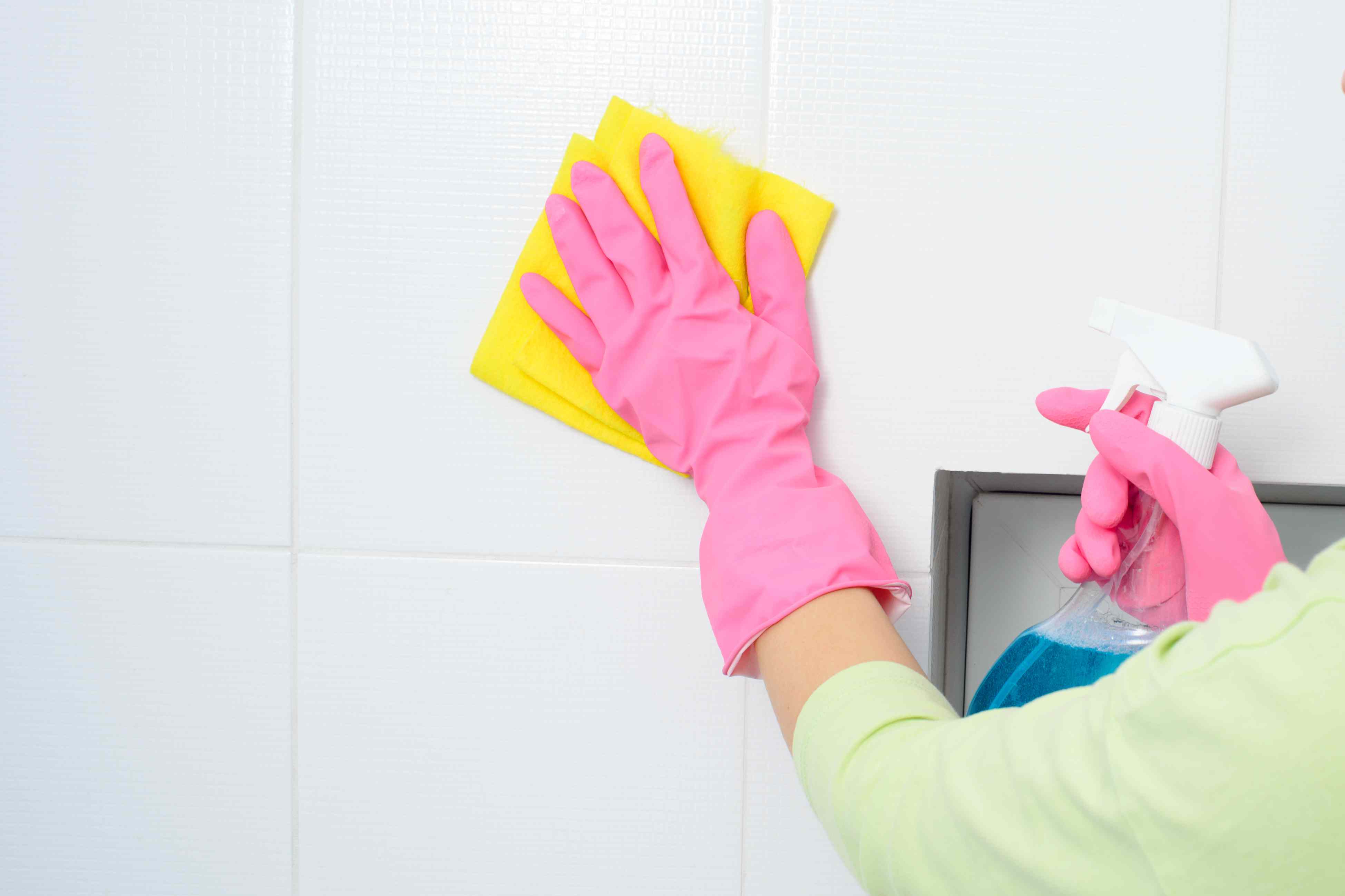 How to make dirty grout white again