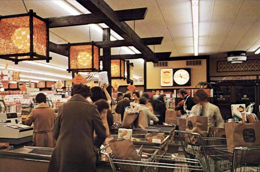 21 Vintage Photos of 1970s Grocery Stores
