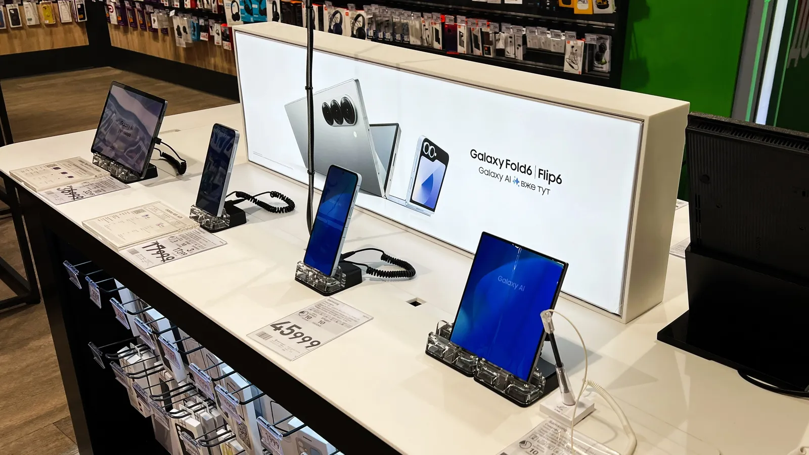 Best Foldable Phones of 2025? Top Picks For you