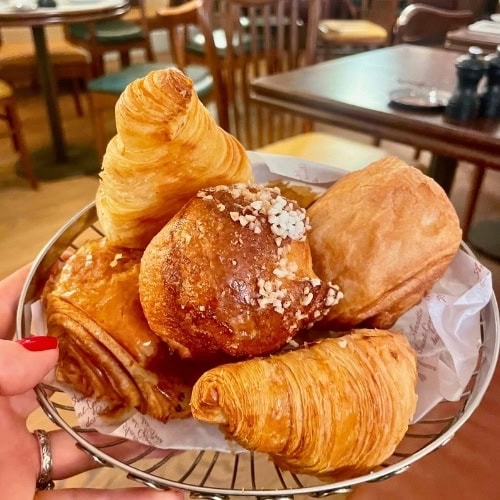 Savoring Paris: 11 Distinctive Dining Experiences That Define the City ...