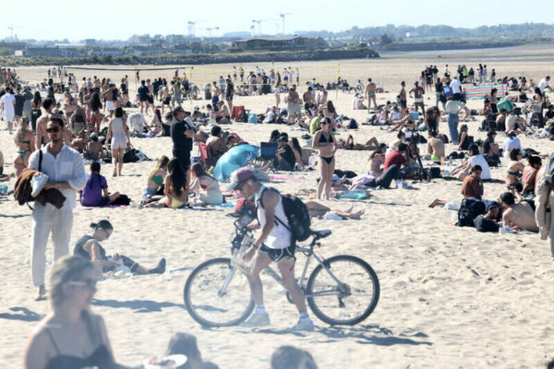 'Omega block' means hot weather here to stay for at least another week ...