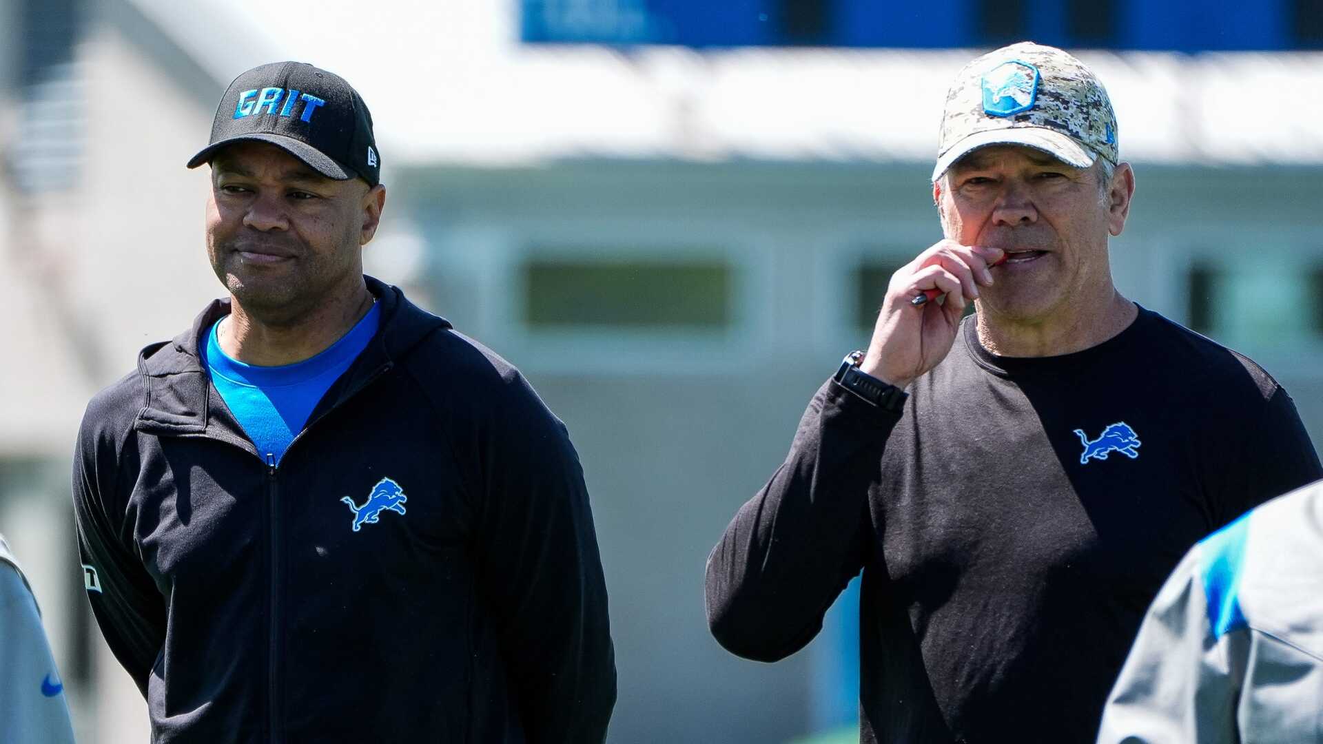 David Shaw says he "probably turned down three" NFL interviews a year ...