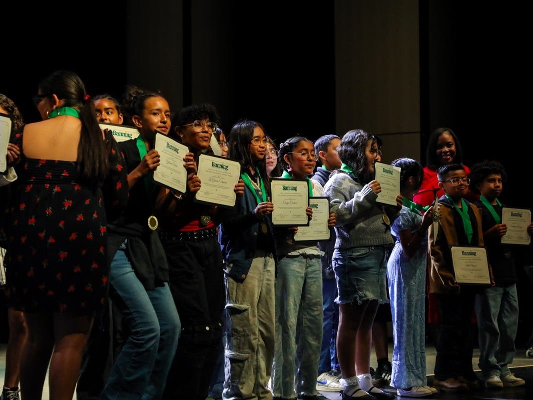 Banning Unified Celebrates Bilingual Students Reaching Language Goals