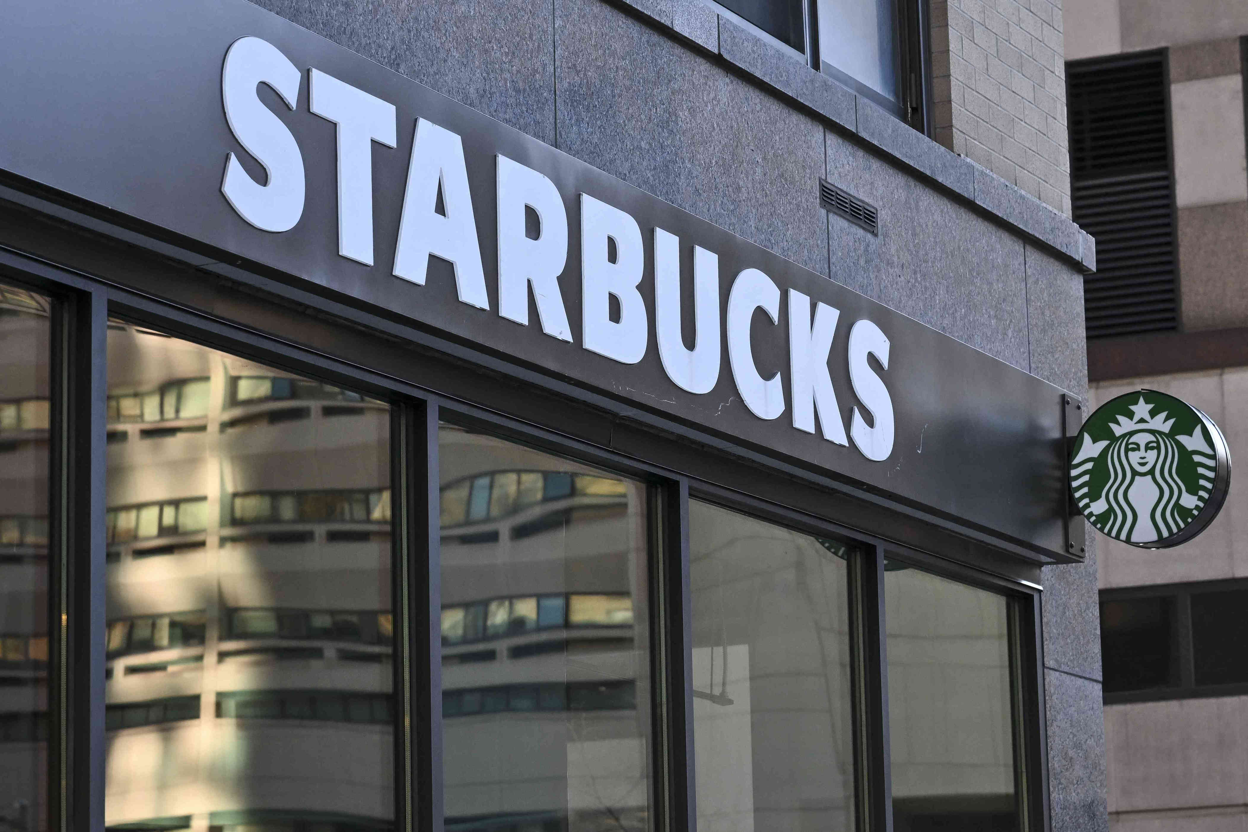 New Dress Code Spurs Walkouts at 75 Starbucks Cafes, Union Says