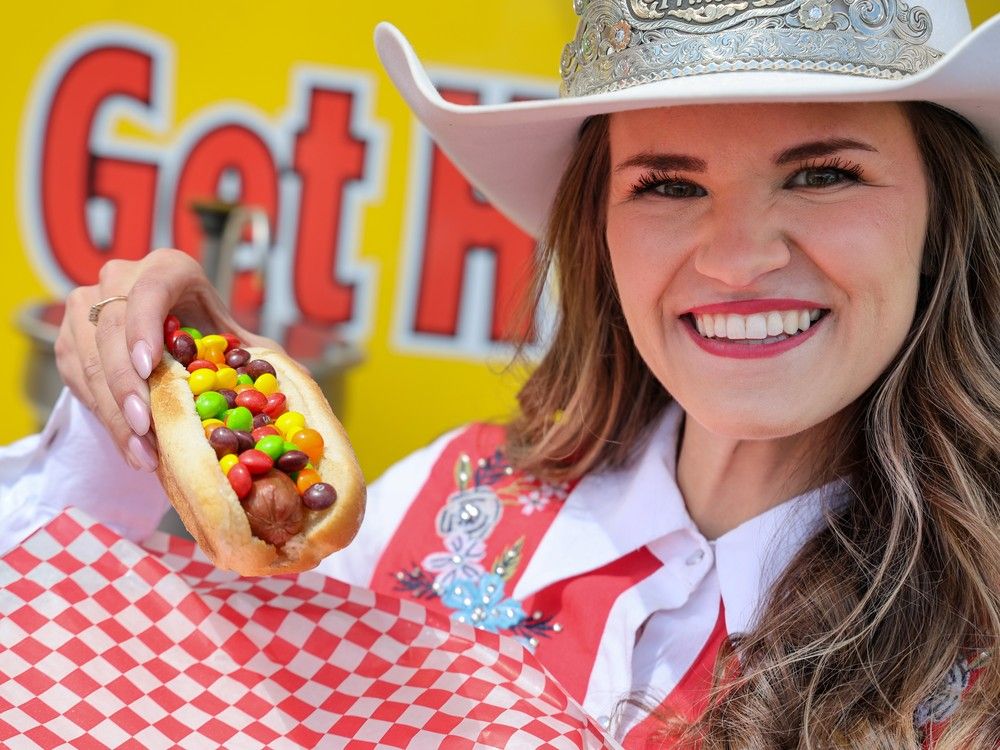 Skittle dog, Fruit Loops burger and worm poutine: The complete list of ...