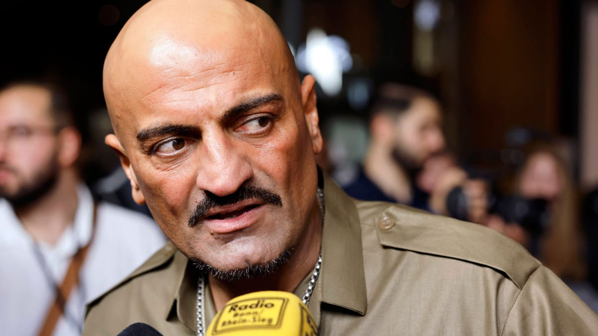 Xatar ist tot: Rap-Stars nehmen Abschied in Bonner Moschee