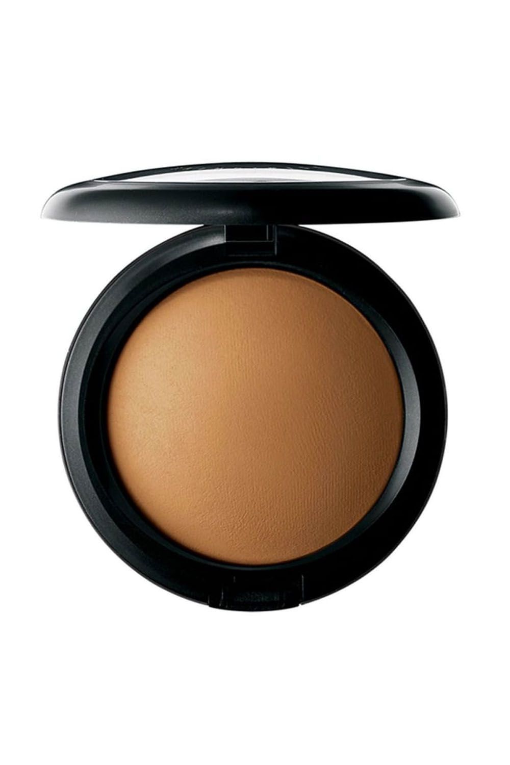 Should you use setting powder on mature skin? Experts say yes—here's ...