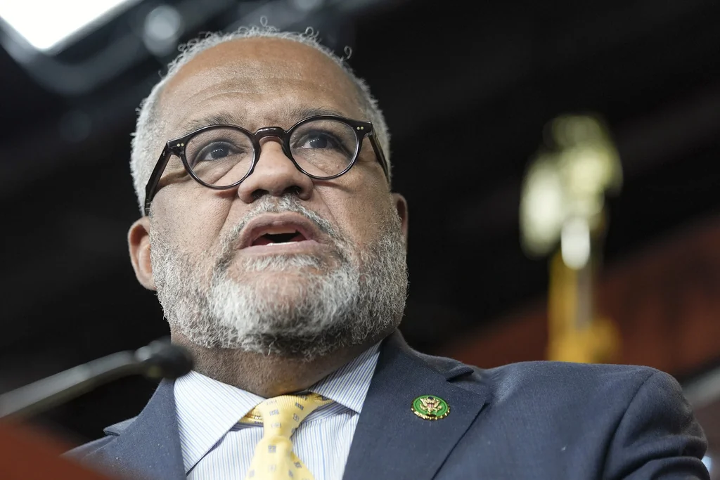 House Energy and Commerce Committee passes bill to slash Biden climate ...