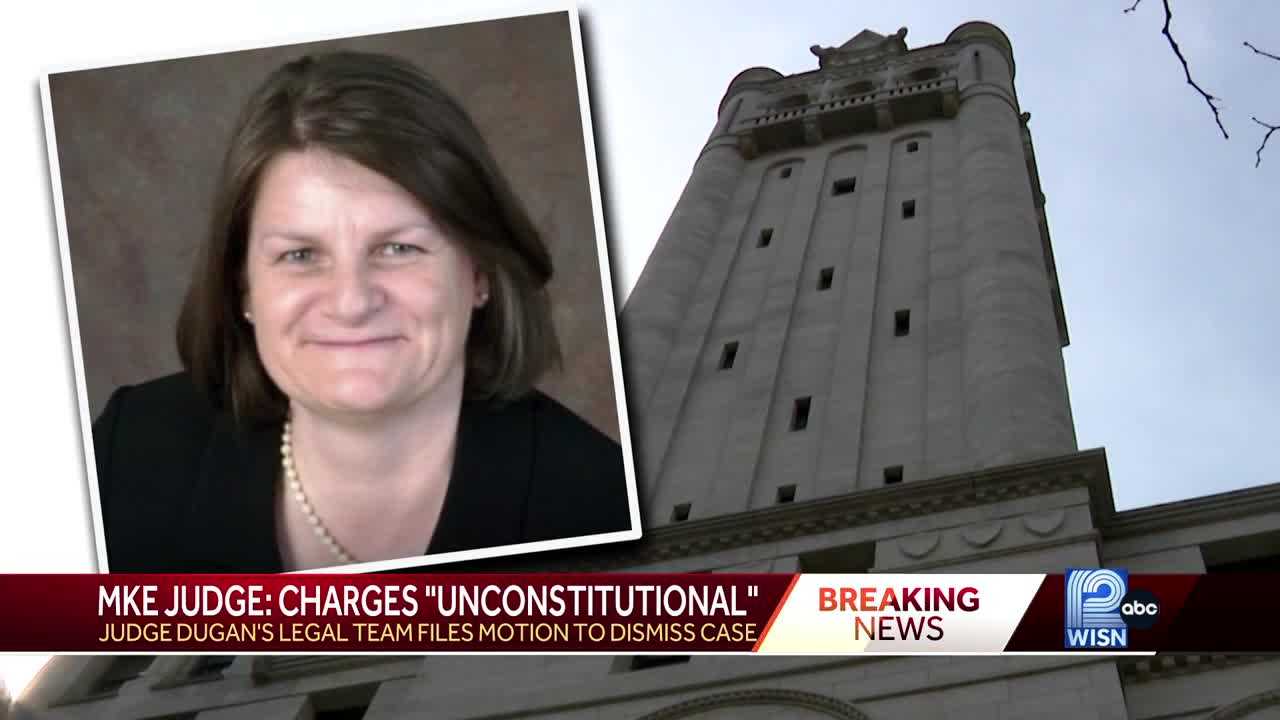 Plea deal talks underway for Milwaukee judge who aided immigrant in ...