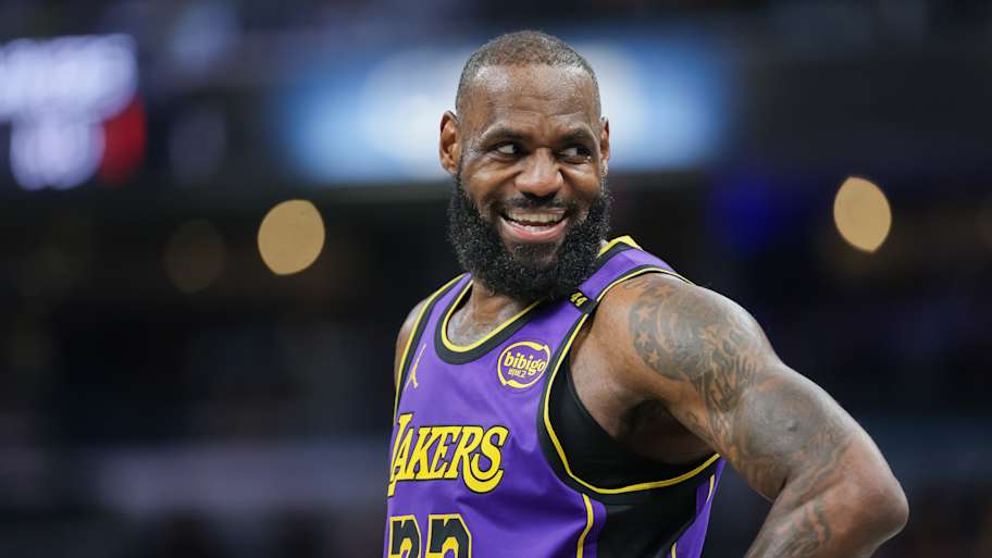 LeBron shoutout creates conspiracy theory about one player Lakers can’t ...