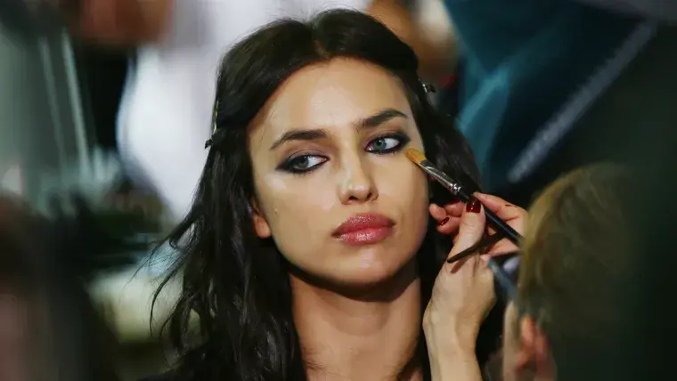 Tom Brady's rumored girlfriend Irina Shayk turns heads in Armani gown ... Tom Brady's rumored girlfriend Irina Shayk turns heads in Armani gown ...
