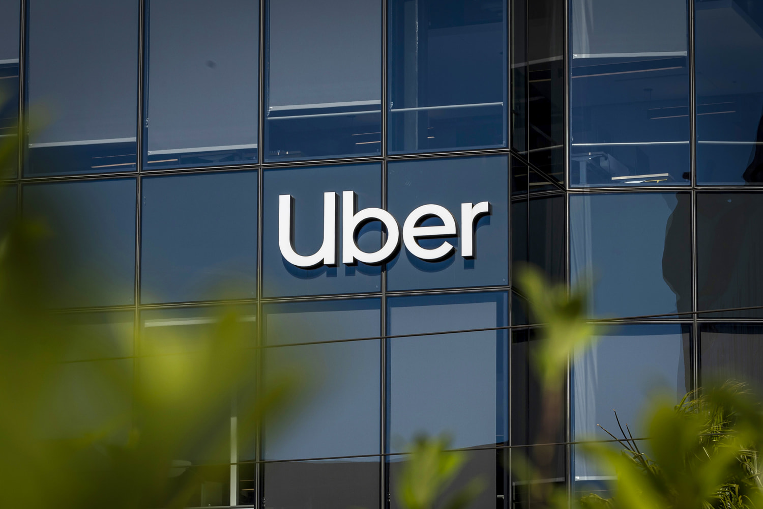 5 new Uber features you should know — including a way to avoid surge ...