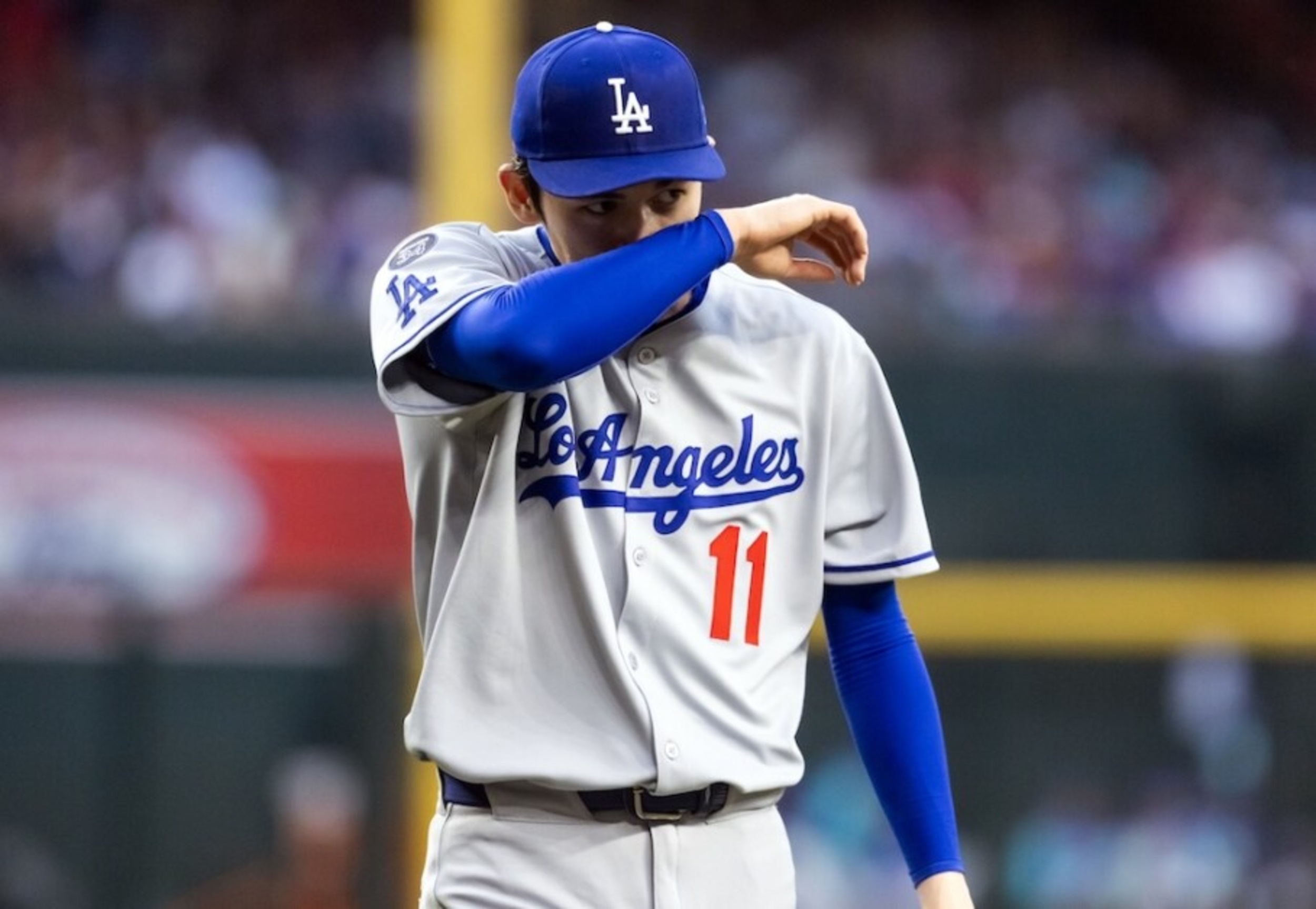 Roki Sasaki Injury: Dodgers Shut Down Starter From Throwing After ...