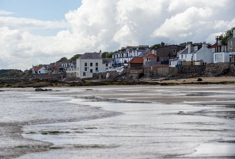 Best Beaches near Glasgow 2025: 8 of the best beaches you need to visit ...