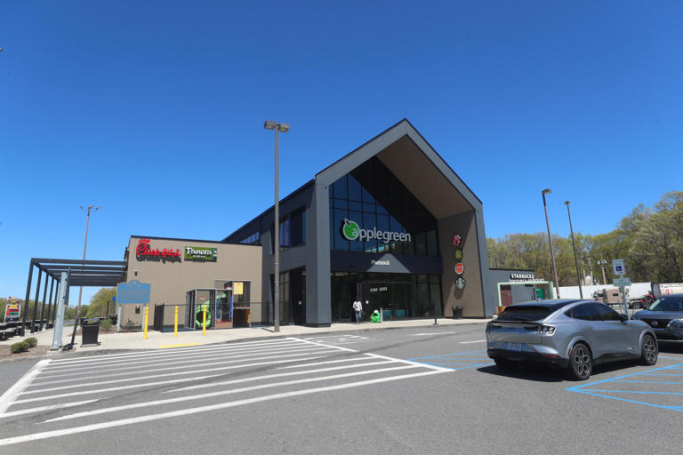 Sales at Thruway rest stops like Plattekill soar $44M after renovations