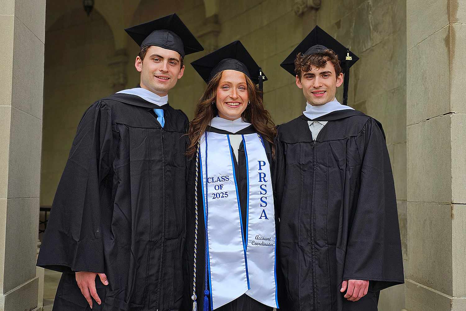 Triplet Transferred to Same College as Her Brothers Because of 'FOMO ...