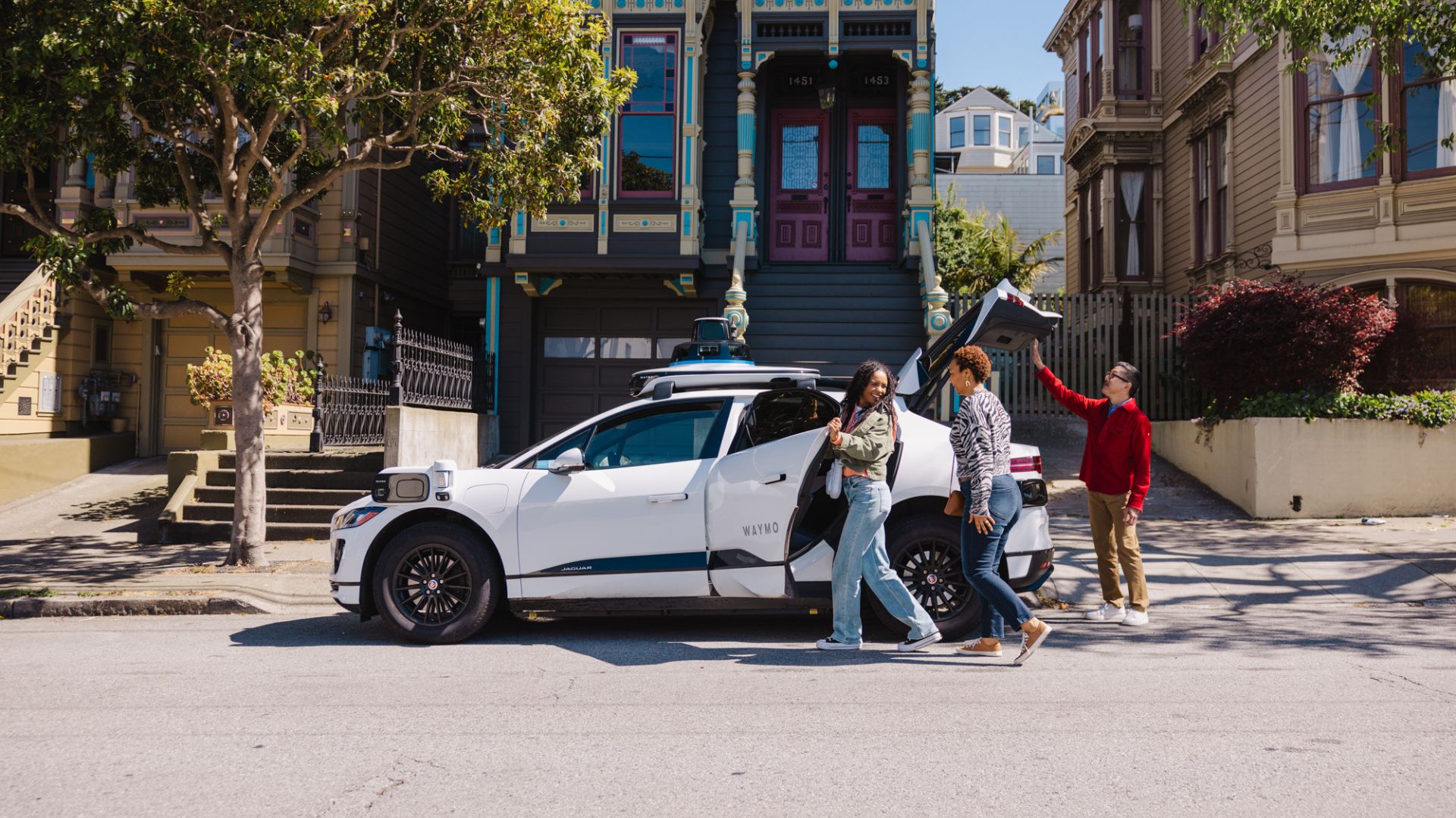 Waymo recalls 1,200 robotaxis after cars crash into chains, gates and ...