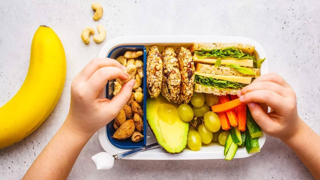 Healthy snacking for stress relief: 6 foods that can ease your anxiety