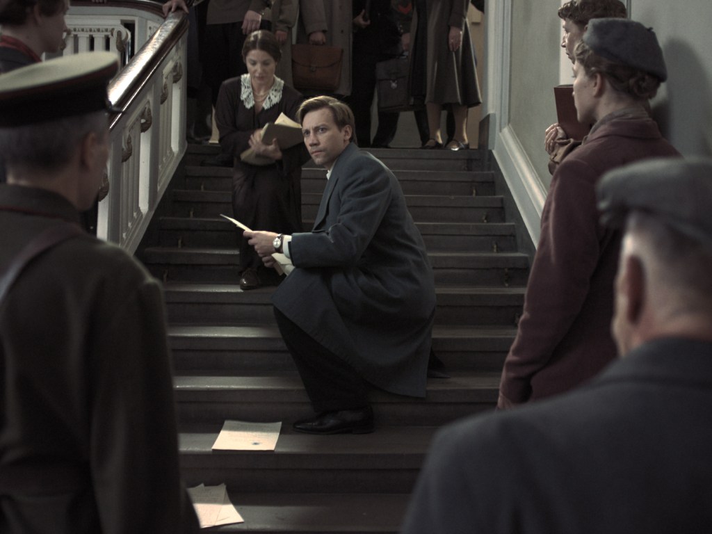 ‘Two Prosecutors' Review: Sergei Loznitsa Takes Us on a Darkly ...