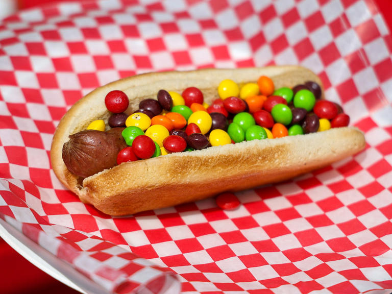 Skittle dog, Fruit Loops burger and worm poutine: The complete list of ...