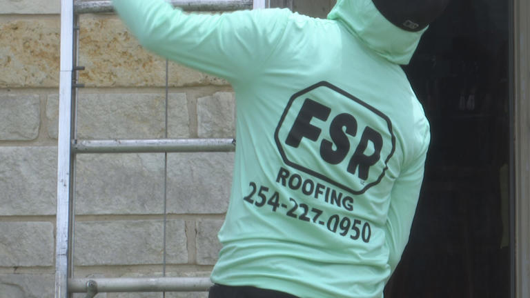Central Texas roofing crews follow hydration playbook to keep cool amid ...