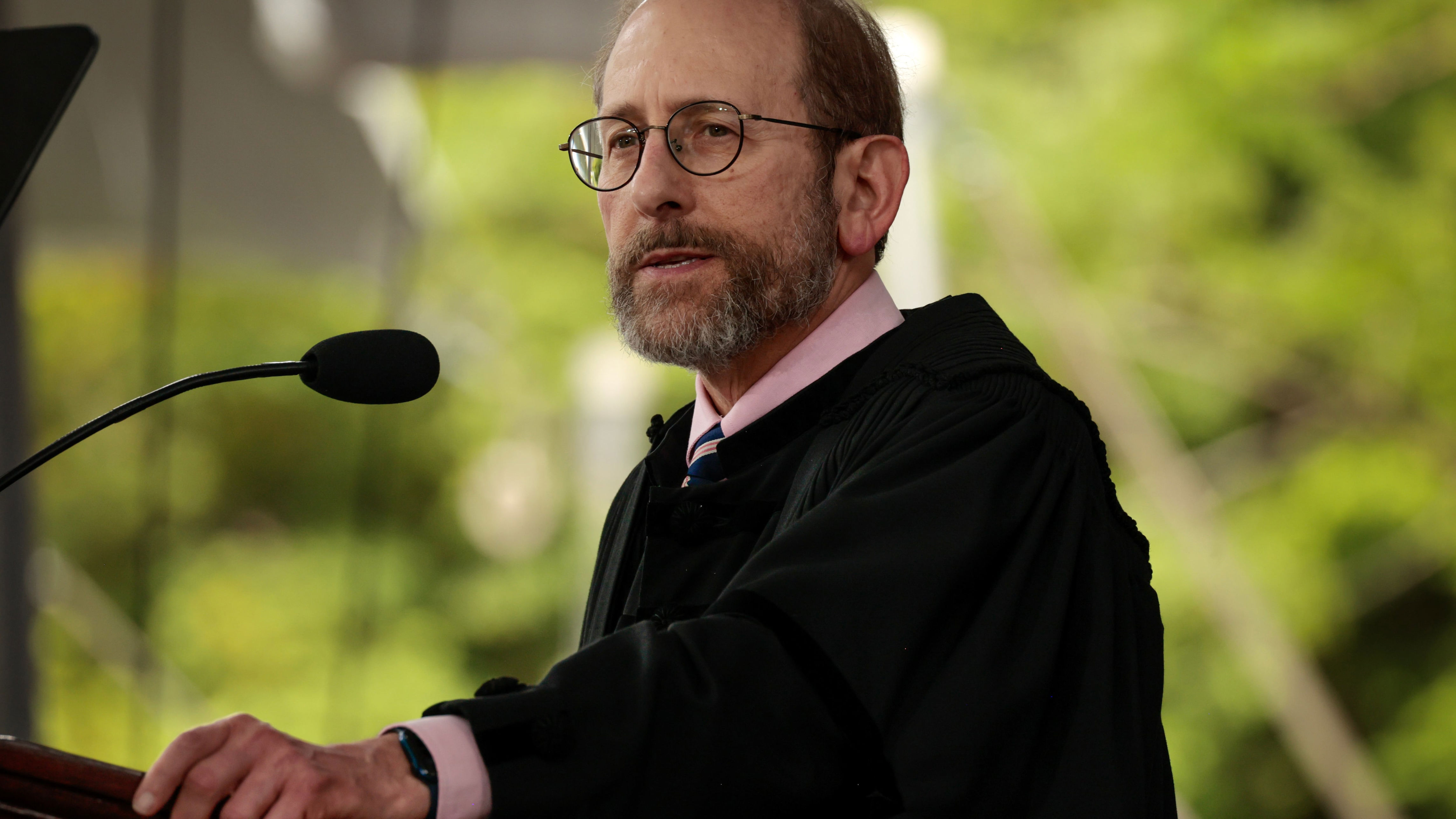 Harvard President Takes a Big Pay Cut as University Fights Trump