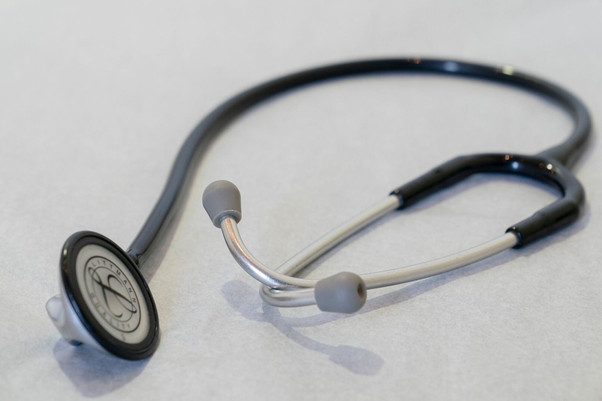 ‘Boiler Room’ Operator Quick Health Charged by US With Fraud