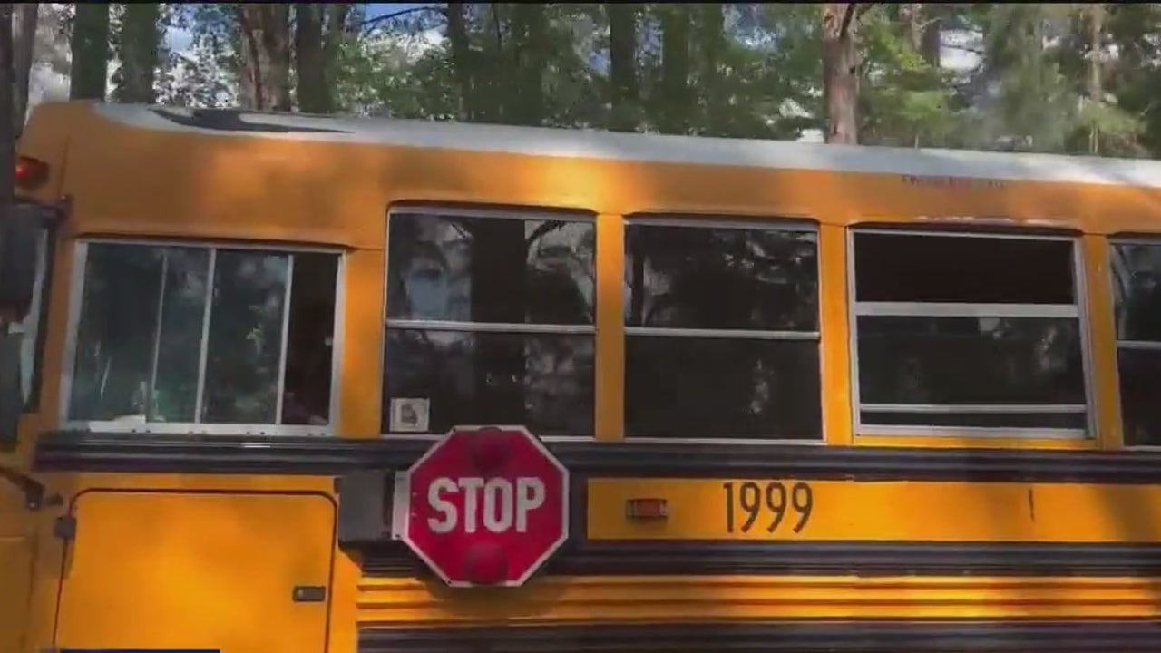 DeKalb County mom outraged after daughter kicked off school bus in ...