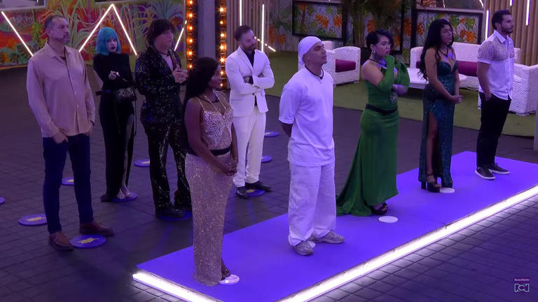 Grasse Une Marche Blanche Organisée En Hommage à Lenfant De 2 Ans Mort Après Avoir Chuté De