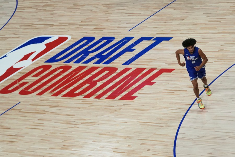 Haggerty leaning toward keeping his name in NBA Draft