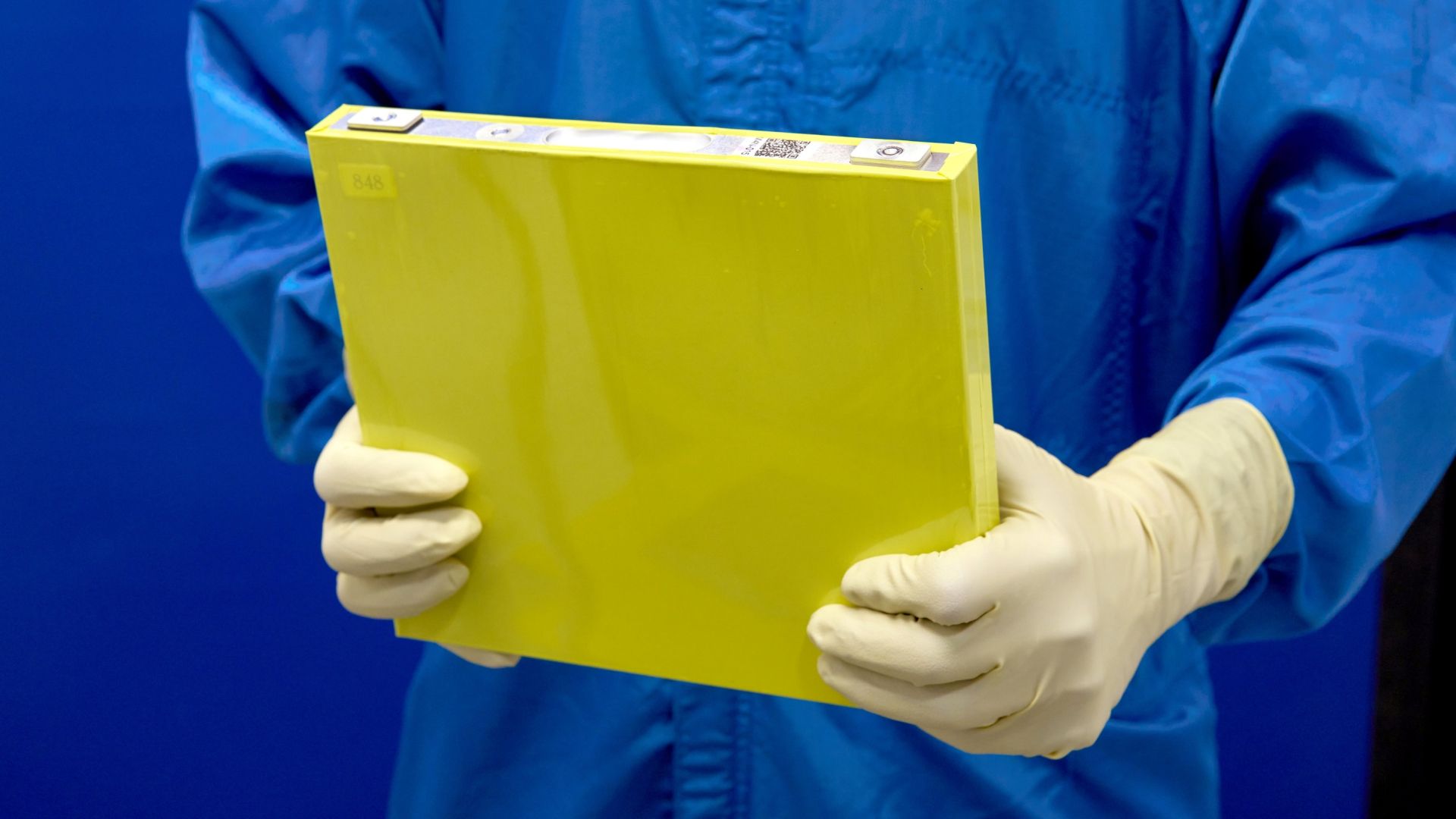 GM's New Battery Cell Promises Significant Energy Density Improvement