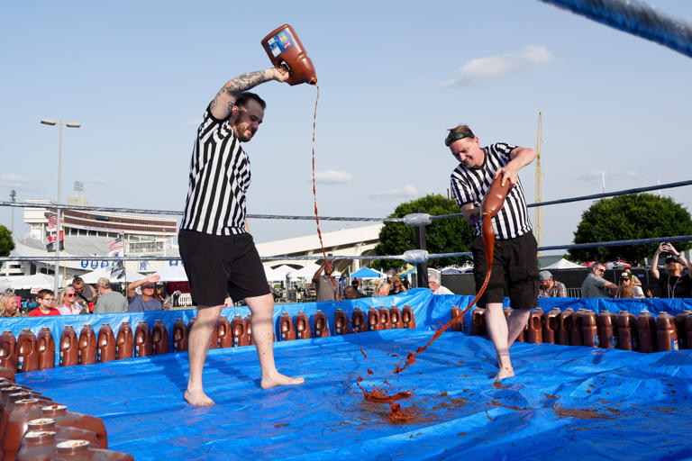 Body slams in BBQ sauce? Memphis in May kicks off 2025 contest with in ...