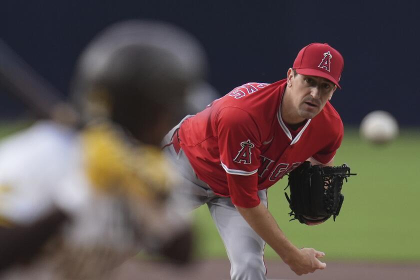 Kyle Hendricks runs into trouble early as Angels drop series to Padres