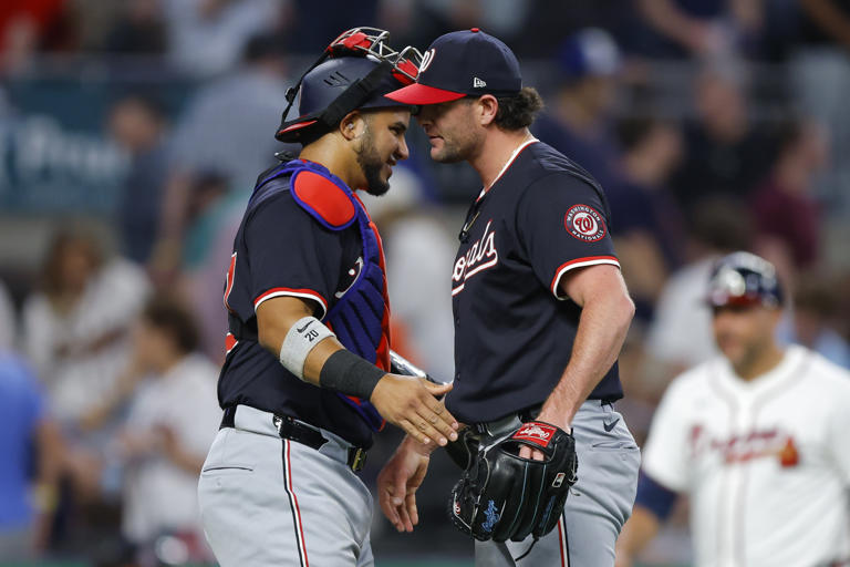 Meet and beat: Nationals talk, then go out and snap their skid